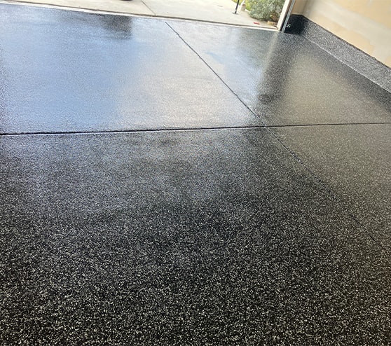 Raven Epoxy Flake Flooring for Rueben in Bulverde | MACH ONE®