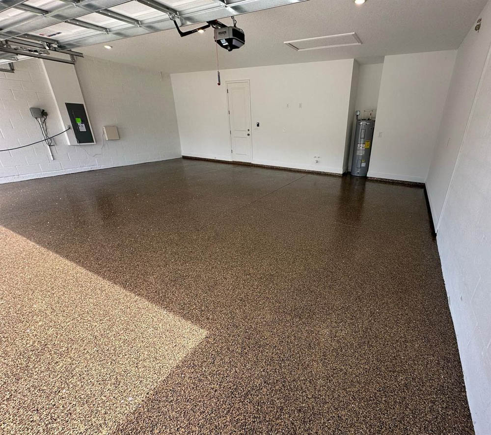 Gold Garage Floor for Homeowner in Riverview, FL | MACH ONE®